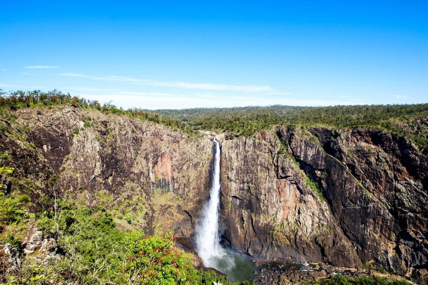 Discover Australia’s Most Breathtaking Waterfalls: A Comprehensive Guide